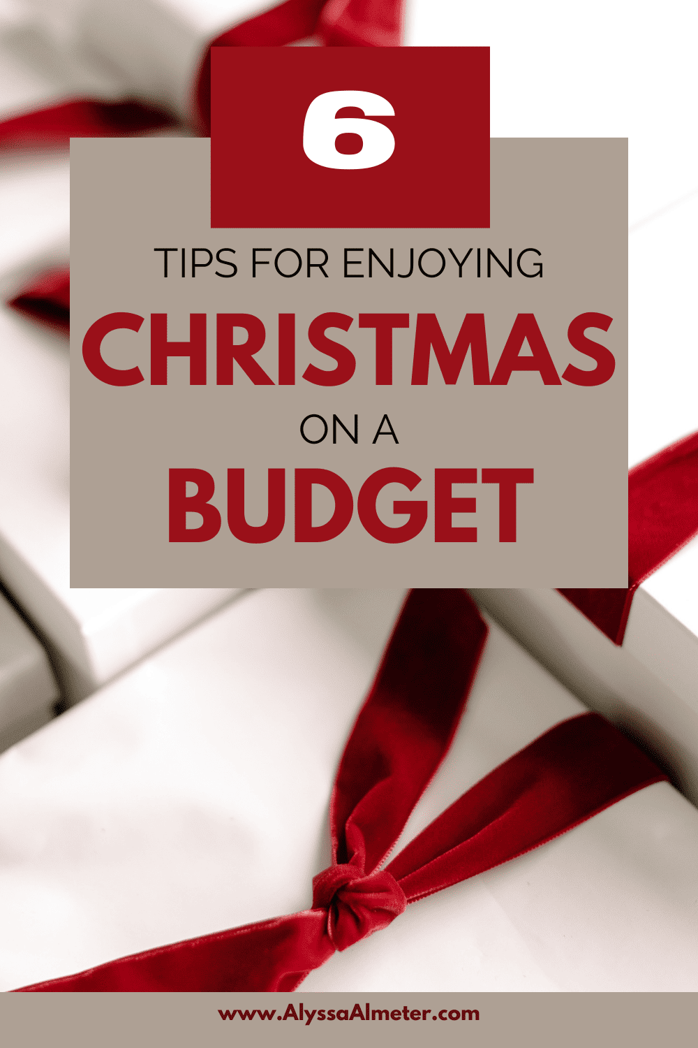 6 Tips on How to Avoid Overspending at Christmas - Alyssa Almeter